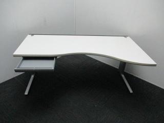 Okamura Operation Desk A0046549｜Office market Happy Thailand