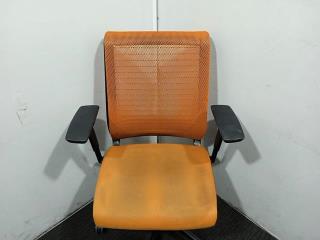 Steelcase Office Chair have arms A0055941｜Office market Happy Thailand