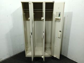 A0063094｜Office market Happy Thailand