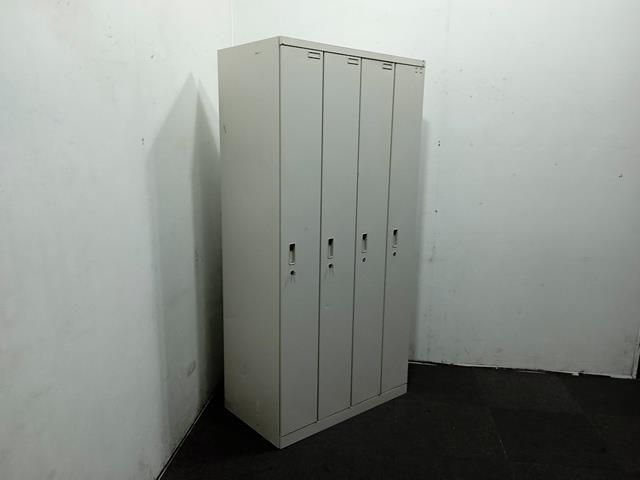 Itoki Staff Locker (4 persons) A0064043｜Office market Happy Thailand