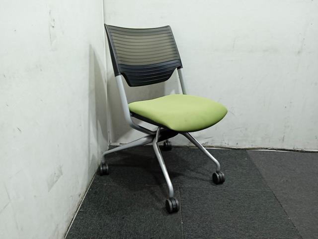 Itoki Stacking Chair A0069602｜Office market Happy Thailand