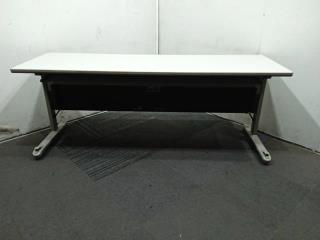 Itoki Seminar Table(Flap Table) A0069727｜Office market Happy Thailand