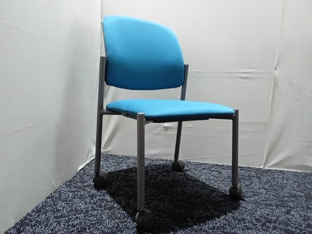 Itoki Stacking Chair A0075440｜Office market Happy Thailand