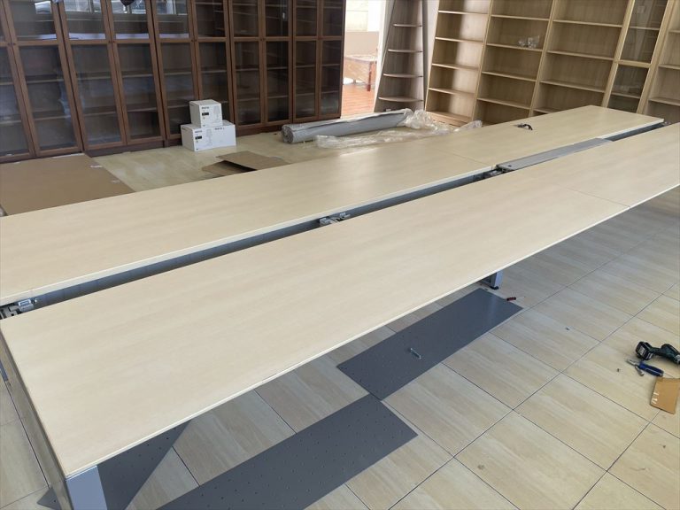 ระบบโต๊ะทำงาน Systemdesk ตลาดเฟอร์นิเจอร์สำนักงาน Happy Thailand