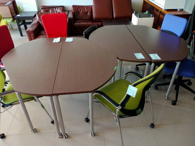 ⭐ ITOKI TABLE ⭐ ตัวละ 1,712฿ จัดคู่ จัดคี่ ประกบแบบไหนก็ตามแต่ไอเดียนะ ...